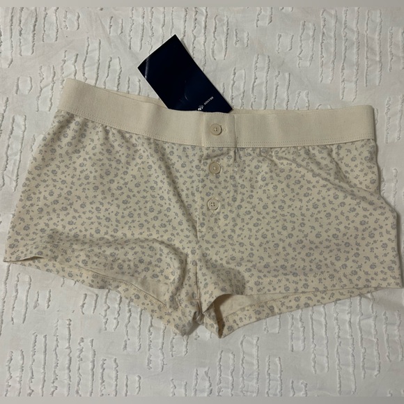 Brandy Melville | Intimates & Sleepwear | Nwt Brandy Melville Boy Short ...